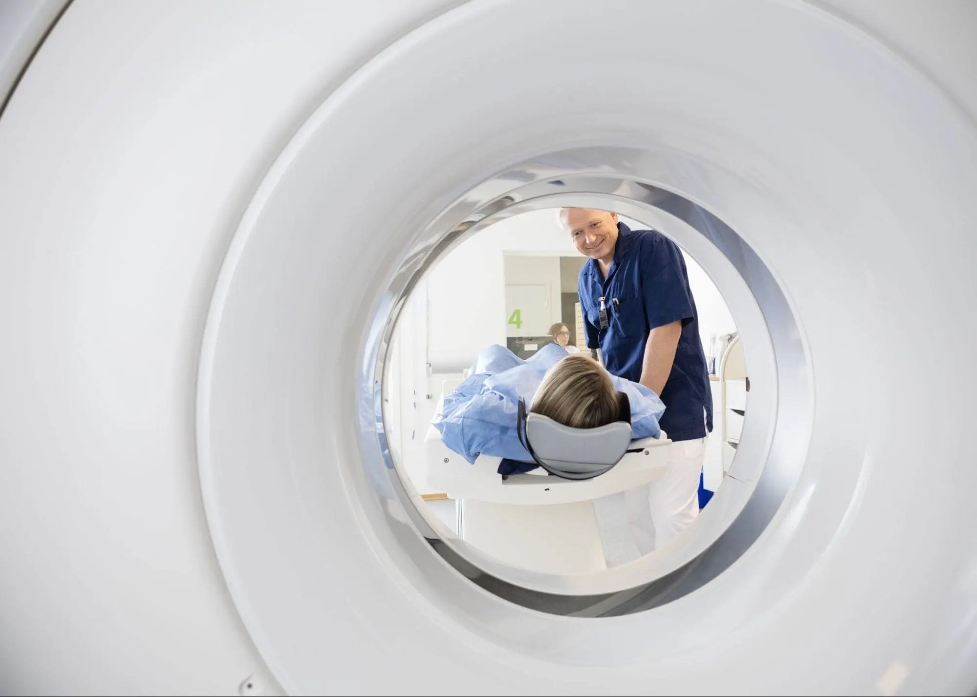 » MRI Vs. X-Ray: What Type of Imaging Do I Need? - Lancaster Orthopedic ...